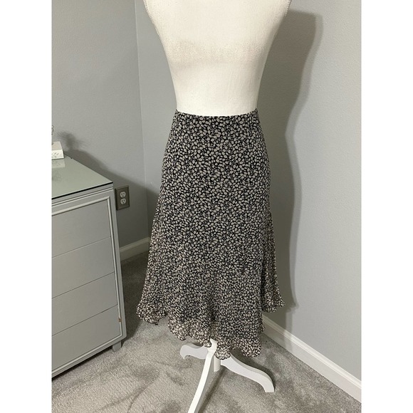 Diva | Skirts | Diva Silk Black And White Floral Midi Skirt | Poshmark